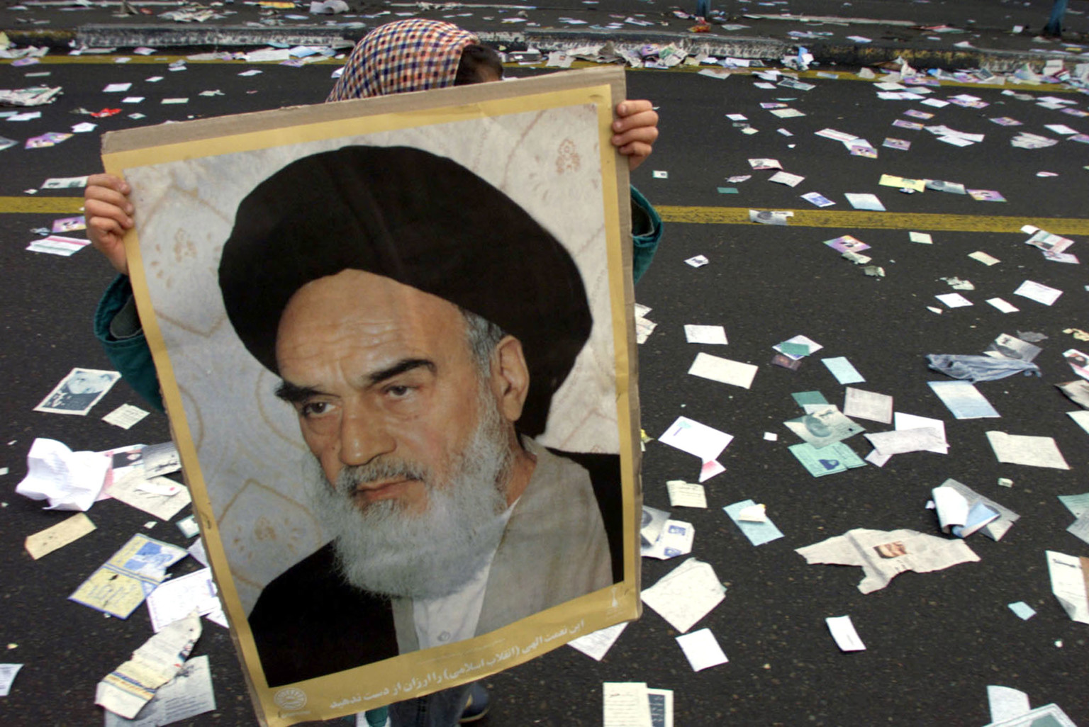 A Revolution and A War: How Iran Transformed Today’s Middle East – The ...