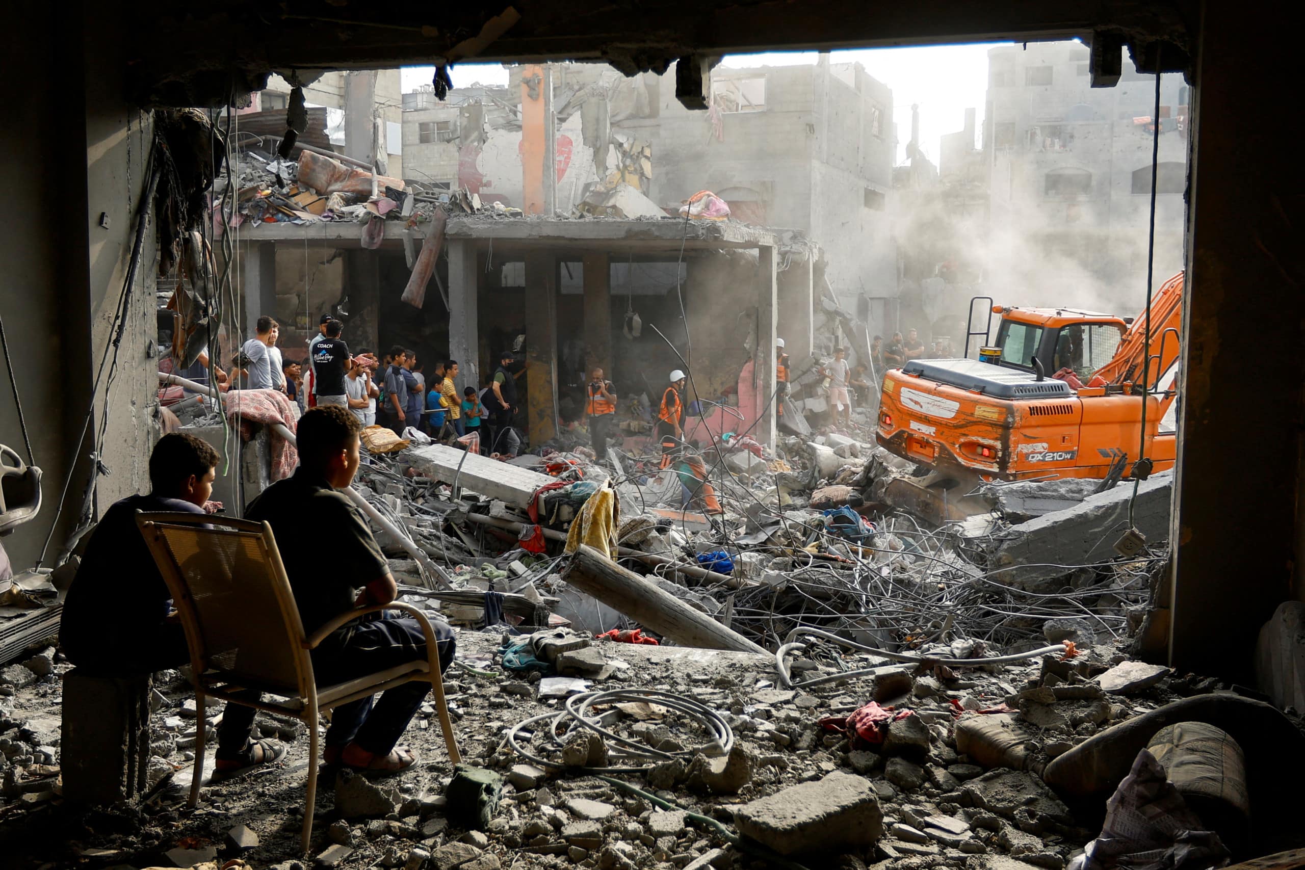 Geoffrey Aronson – The Cairo Review of Global Affairs